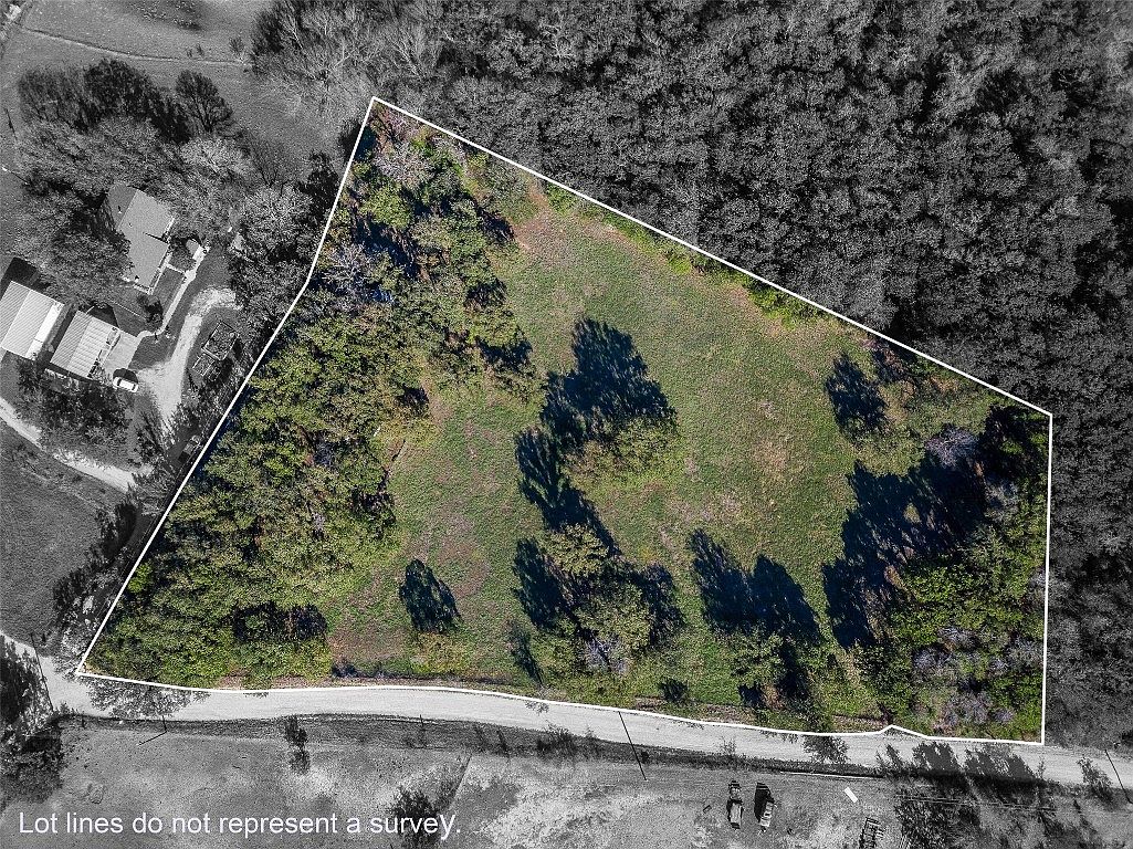 3281 Springfield Rd, Springtown, TX 76082 | Zillow