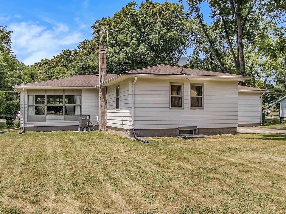 70101 State Line Rd, Edwardsburg, MI 49112 | Zillow