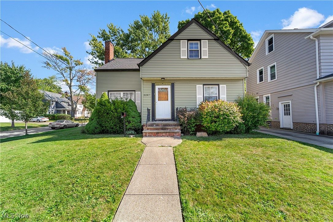 2247 S Taylor Rd, Cleveland Heights, OH 44118 | Zillow