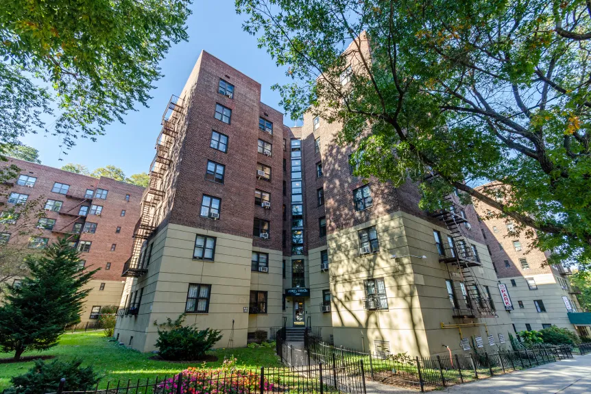 4489 Broadway #5E in Hudson Heights, Manhattan | StreetEasy