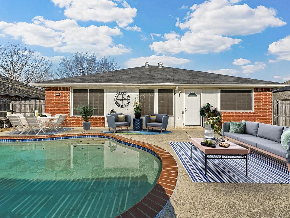 2159 Crockett Dr, Corinth, TX 76210 | Zillow