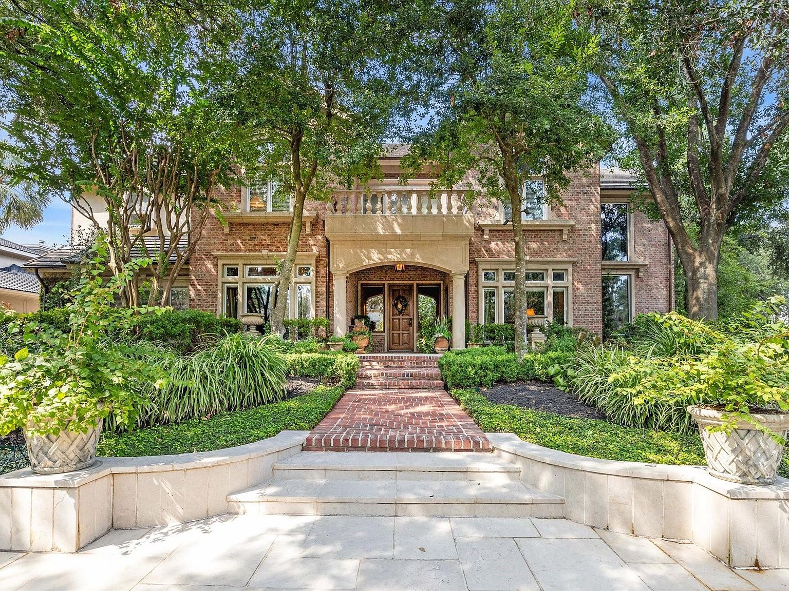 8702 Stable Crest Blvd, Houston, TX 77024 | Zillow