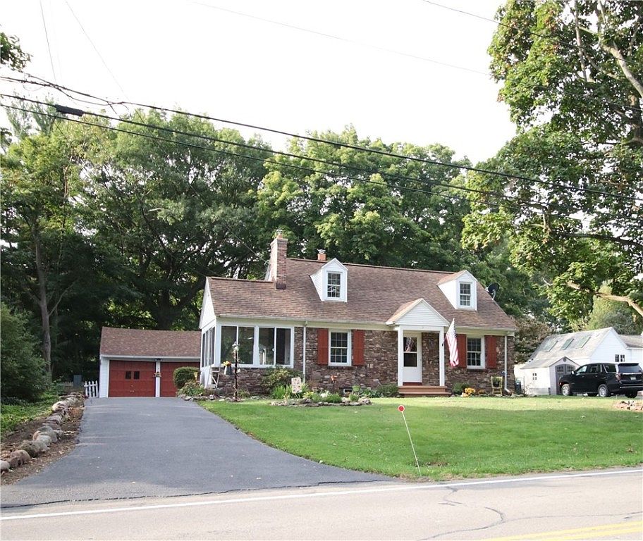 5 Holmes Rd, Rochester, NY 14626 | Zillow