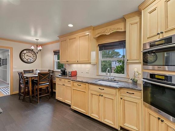 188 Lakeview Avenue, Valhalla, NY 10595 | MLS #H6270655 | Zillow