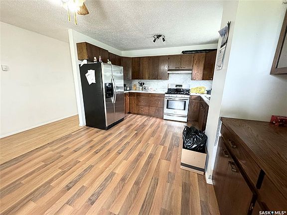 110 1st STREET W, Paynton, SK S0M 2J0 | MLS #SK970216 | Zillow