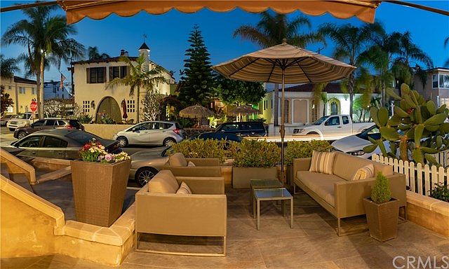 71 Corona Ave, Long Beach, CA 90803 | Zillow