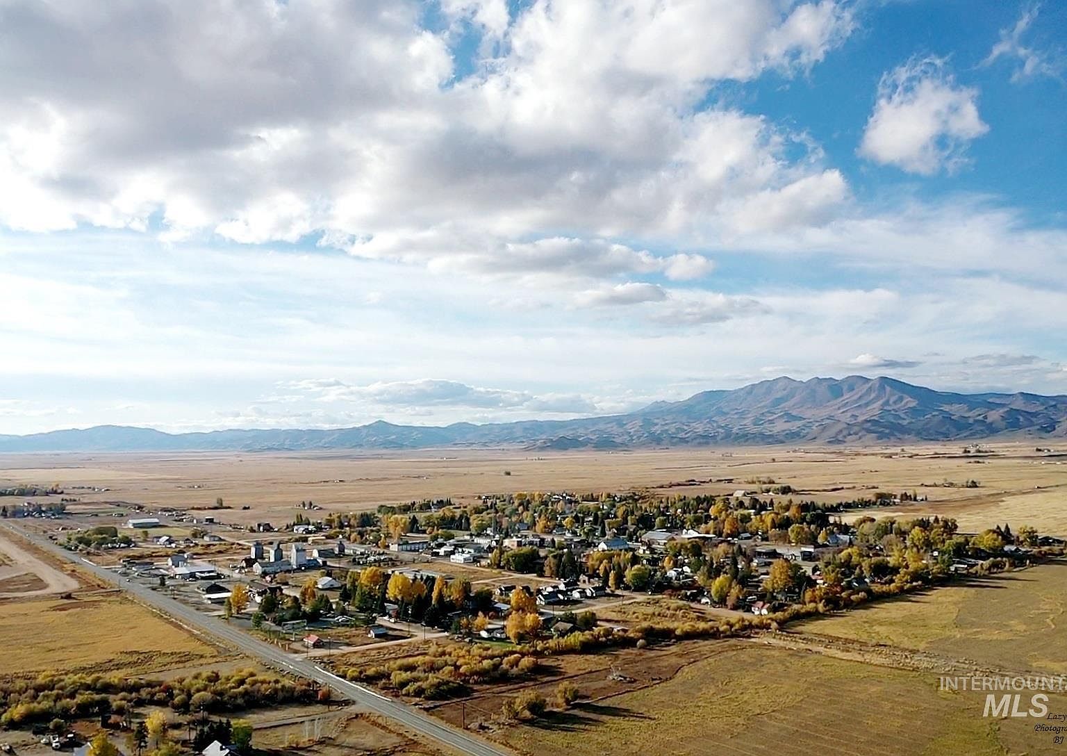 501 Timber Ave, Fairfield, ID 83327 | Zillow