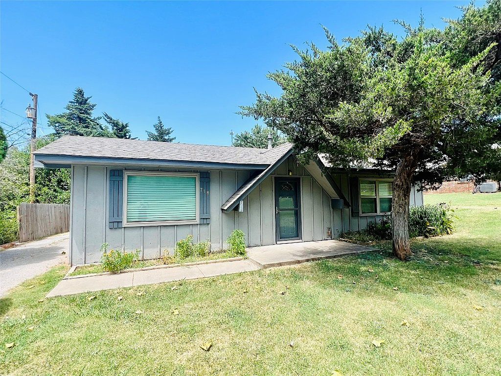 718 W Almar Dr, Chickasha, OK 73018 | Zillow