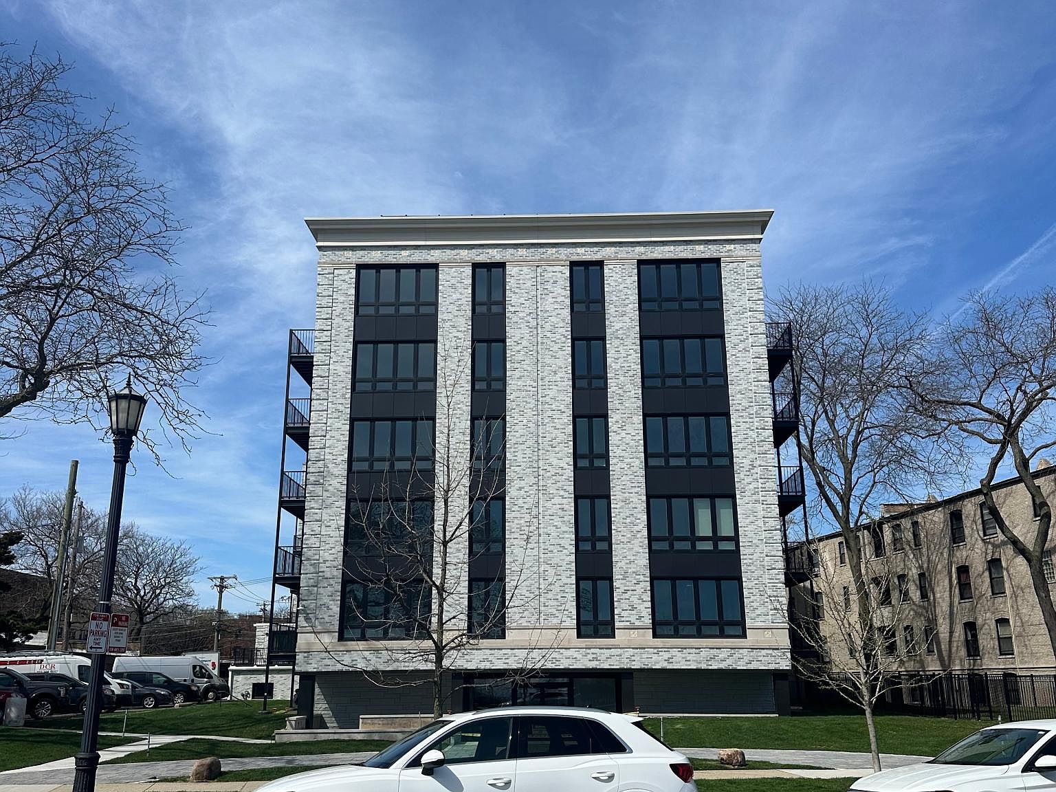 550 Sheridan Sq #205, Evanston, IL 60202 | Zillow