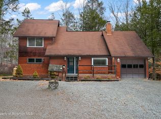 1062 Red Hawk Dr, Lake Ariel, PA 18436 | Zillow