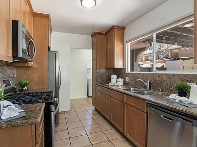 1471 S Crescent Heights Blvd, Los Angeles, CA 90035 | Zillow