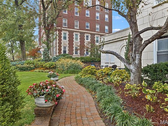 709 S Skinker Blvd APT 703, Saint Louis, MO 63105 | MLS #26006608 | Zillow