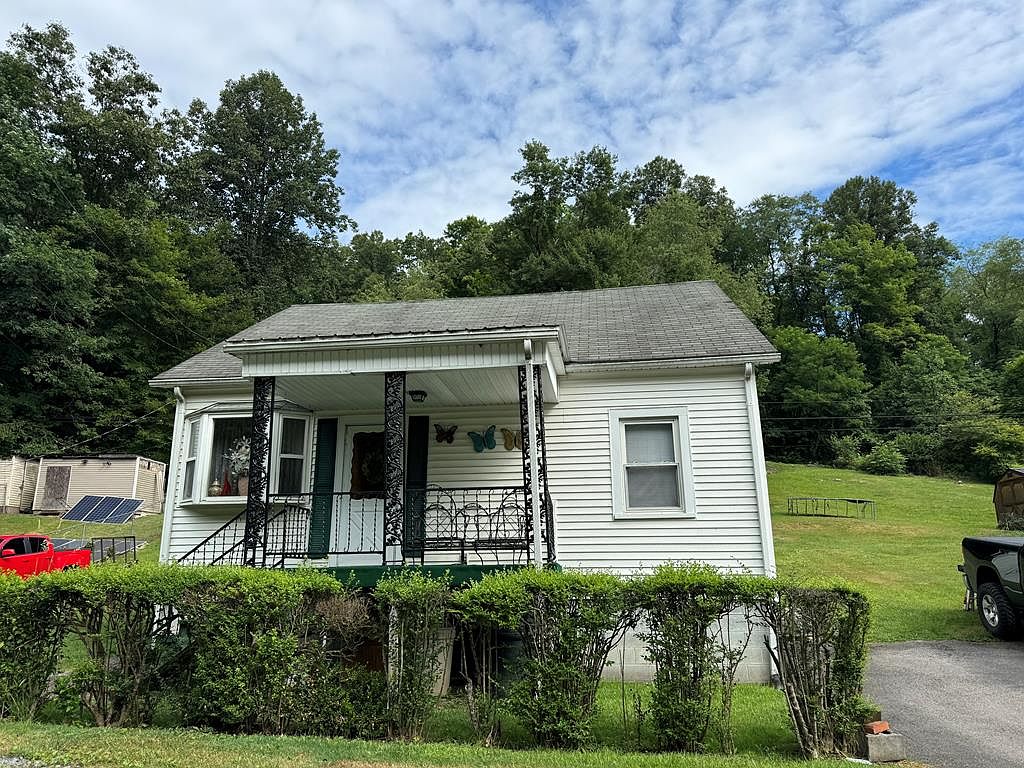 385 Lynch Harper Rd, Minden, WV 25879 | Zillow