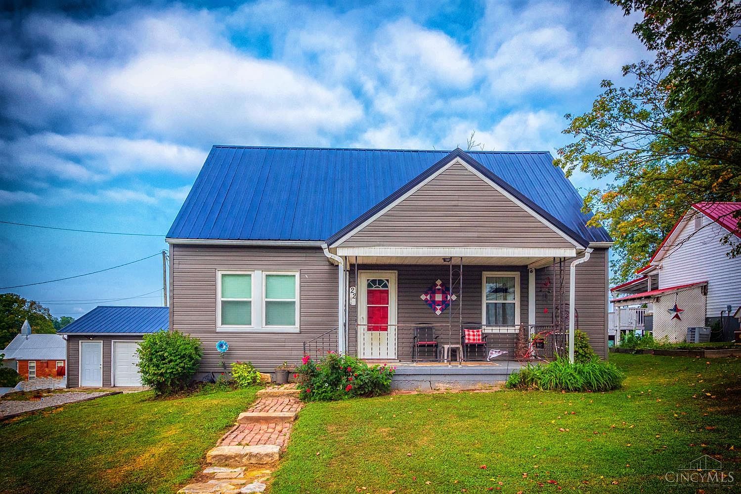 22 N Main St, Sinking Spring, OH 45172 | Zillow