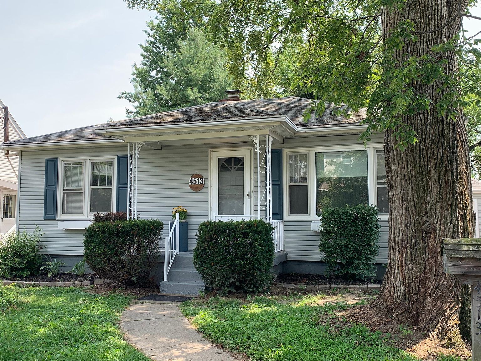 4513 Leslie Ave, Cincinnati, OH 45242 | Zillow