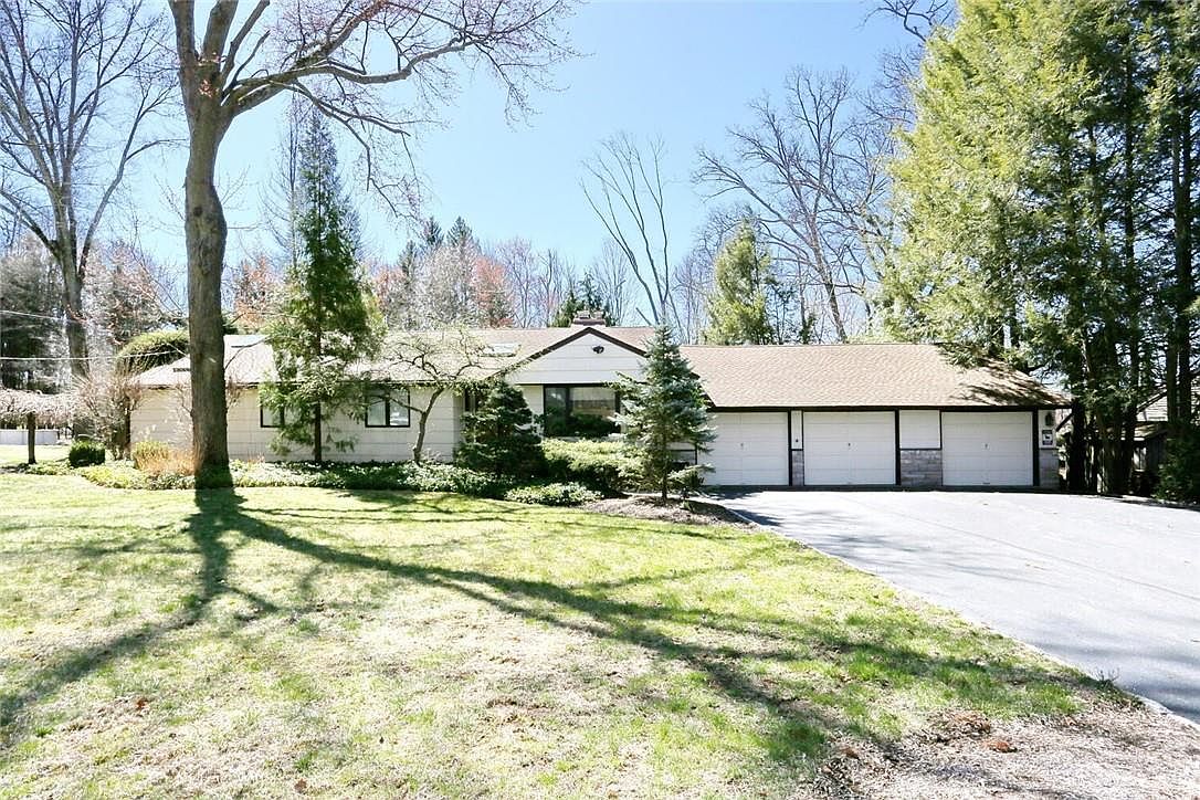 12 Kevin Drive, Suffern, NY 10901 | Zillow