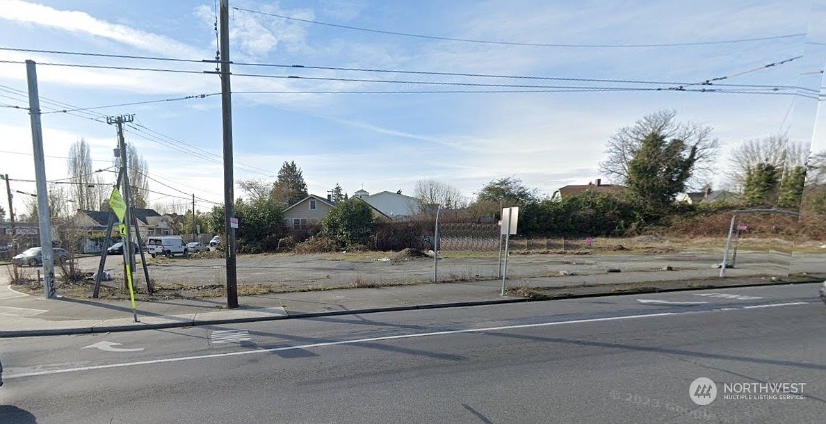 6211 Rainier Ave S, Seattle, WA 98118 | Zillow