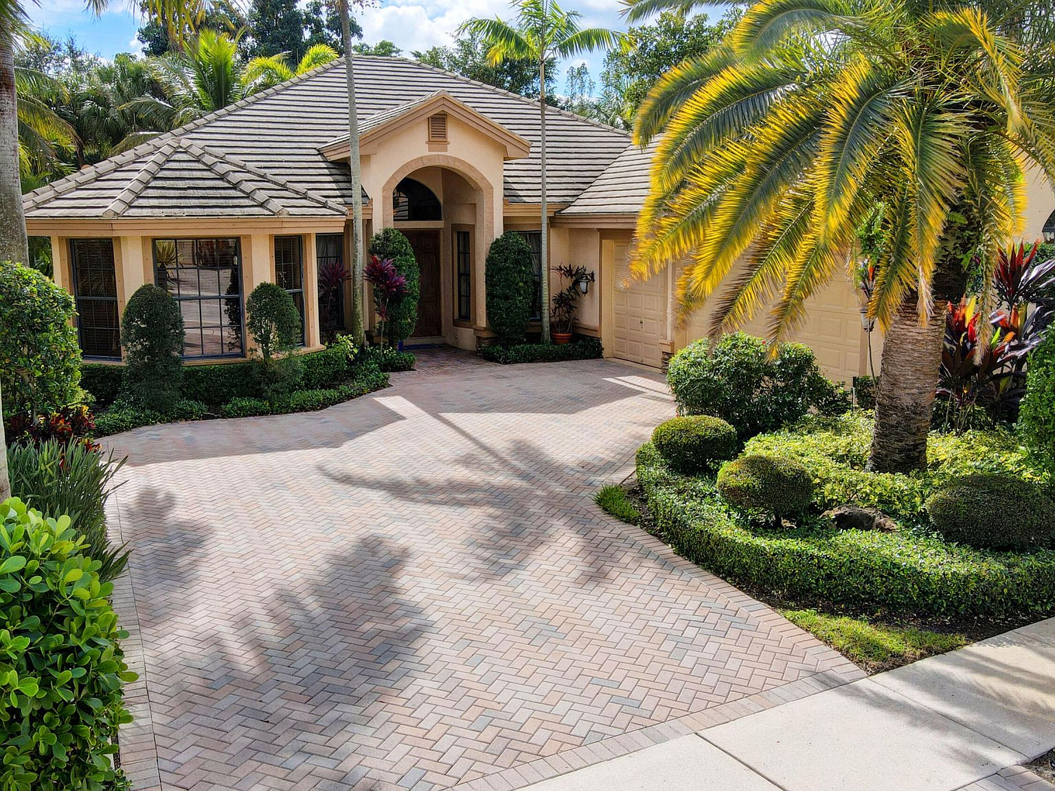 10279 Trianon Pl, Wellington, FL 33449 | Zillow