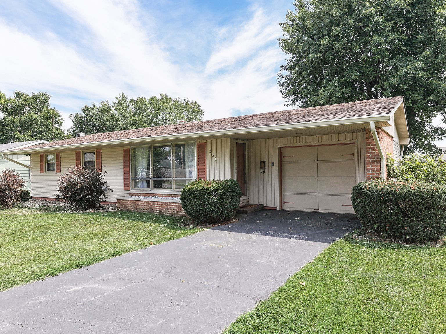 439 W Washington St, Martinsville, IN 46151 | MLS #21937630 | Zillow