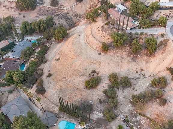 10074 Maude Ave #47, Sunland, CA 91040 | MLS #CV24183238 | Zillow