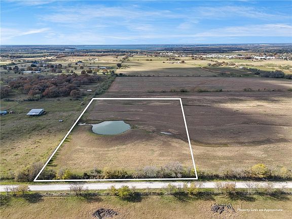 Hcr 2124 Loop, Whitney, TX 76692 | MLS #219643 | Zillow