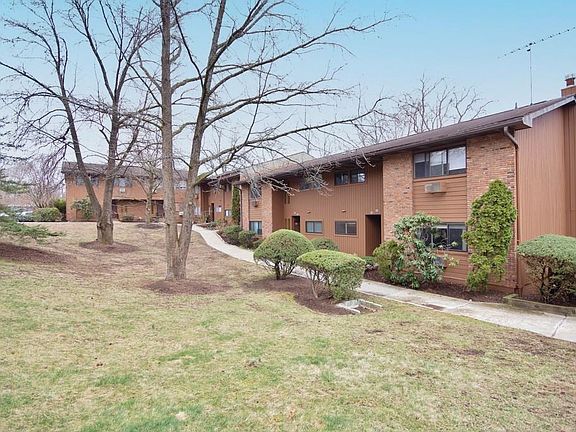 252 Coachlight Square Square #252, Montrose, NY 10548 | Zillow