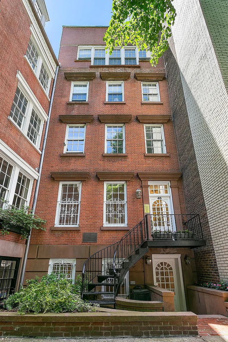 48 Commerce St, New York, NY 10014 | Zillow