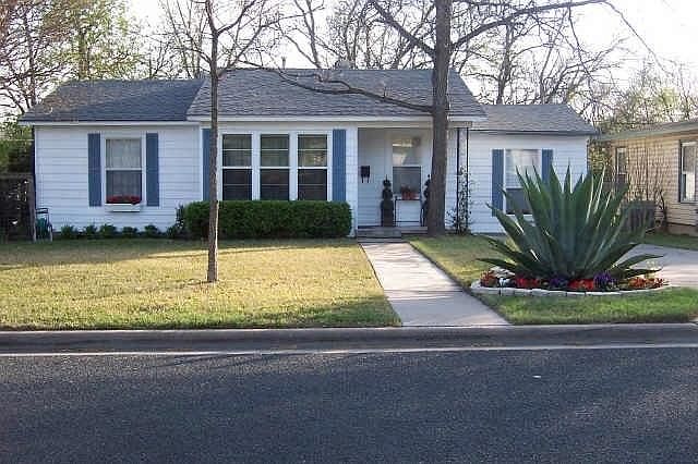 1705 Pasadena Dr, Austin, TX 78757 | Zillow