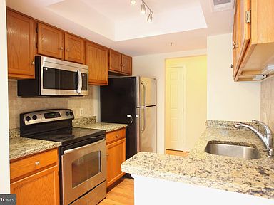 802 Amber Tree Ct #10, Gaithersburg, MD 20878 | Zillow