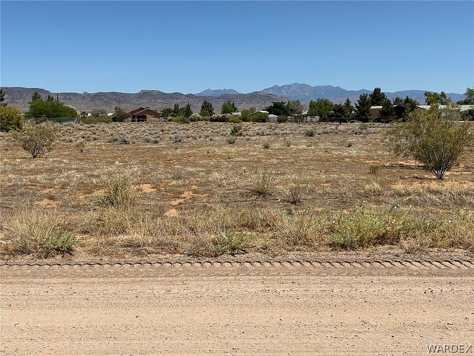 898 S Santa Maria Rd, Golden Valley, AZ 86413 | Zillow