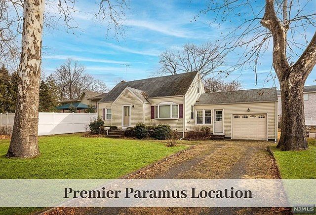 4 Troast Rd, Paramus, NJ 07652 | Zillow