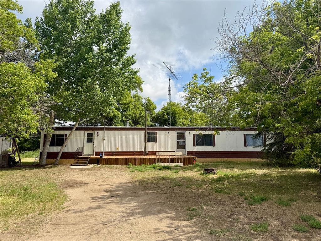 4904 S 51st St, Edgerton, AB T0B 1K0 | MLS #A2231348 | Zillow