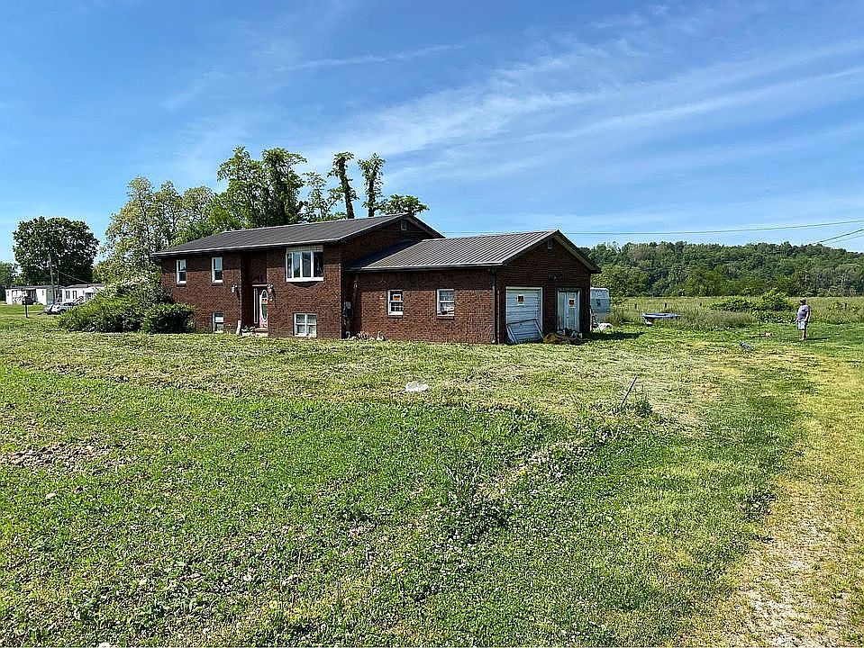 183 Hart St, Gallipolis Ferry, WV 25515 | Zillow