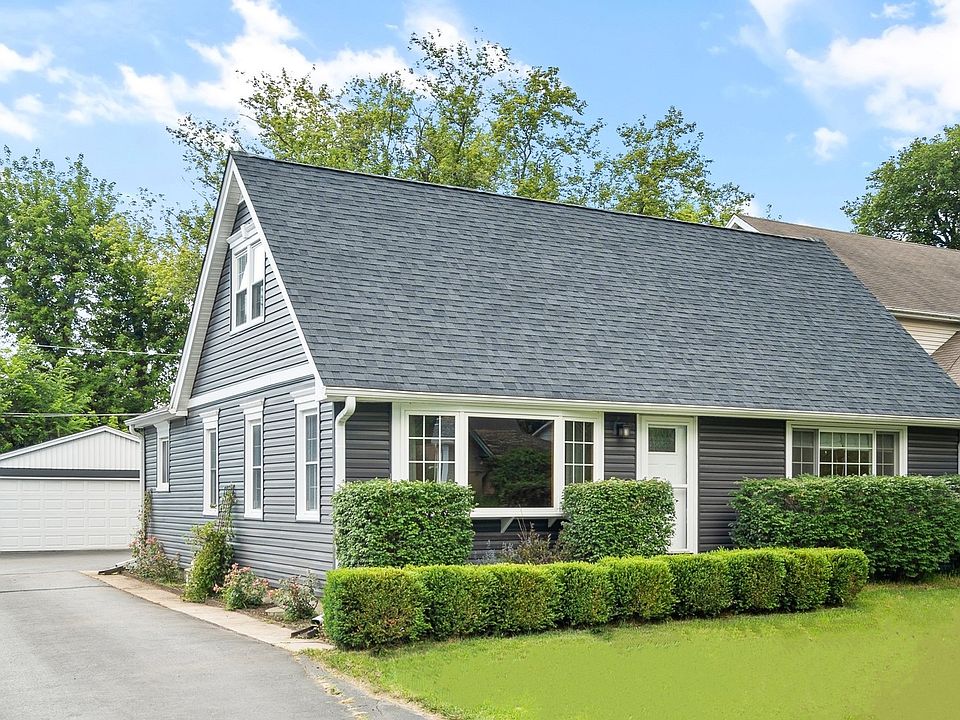 20794 N William Ave, Prairie View, IL 60069 | Zillow