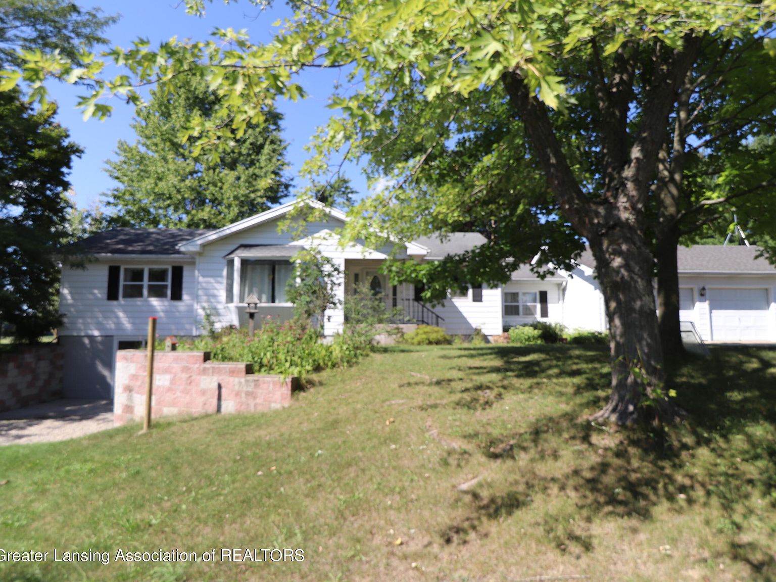 6440 W Lincoln Rd, Elwell, MI 48832 | Zillow