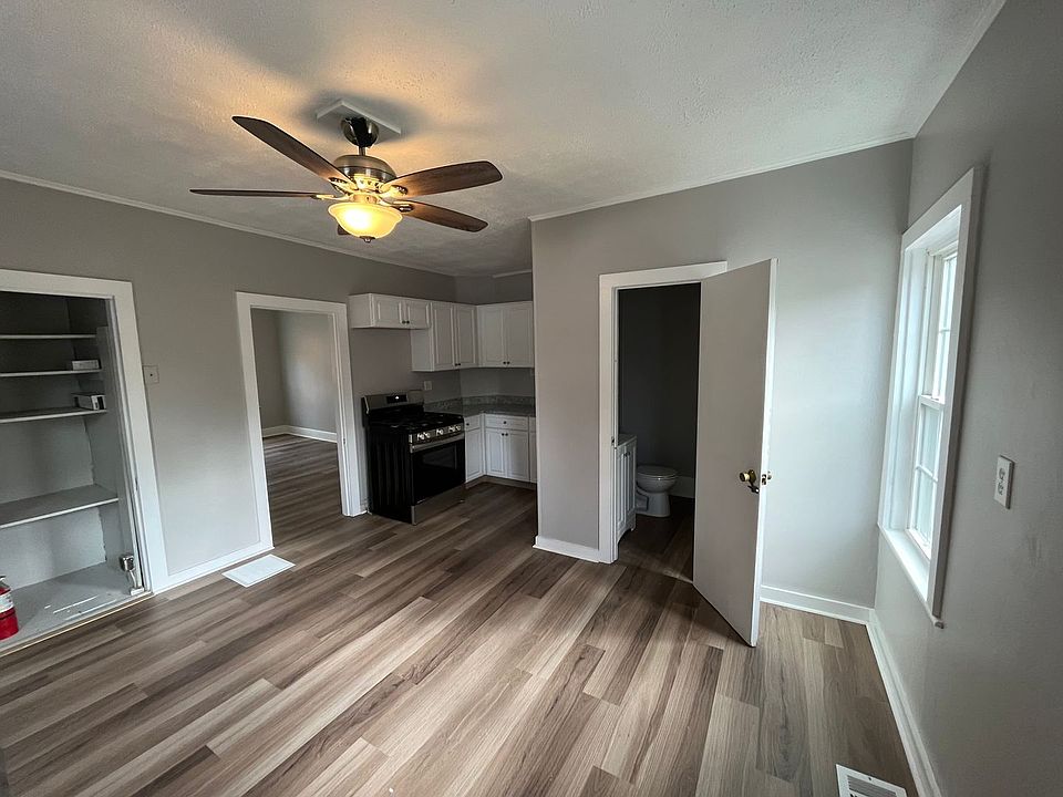4 Mayo Ct - 4 Mayo Ct South Grafton MA | Zillow
