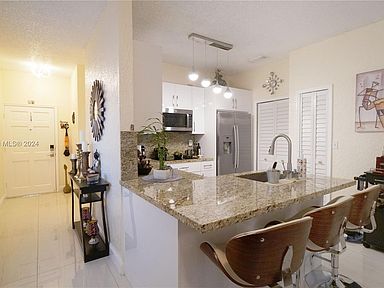 12644 NW 7th Ln #12644, Miami, FL 33182 | Zillow