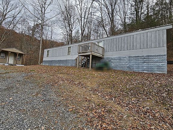 100 Pierce Holw, Lester, WV 25865 | Zillow