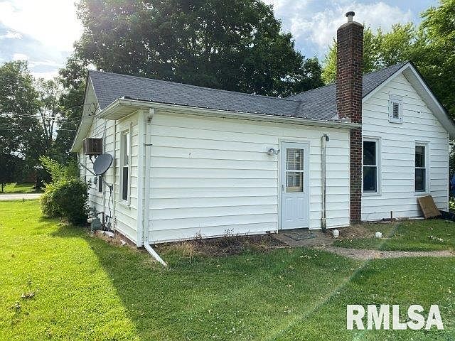 1304 SE 2nd Ave #A, Aledo, IL 61231 | Zillow