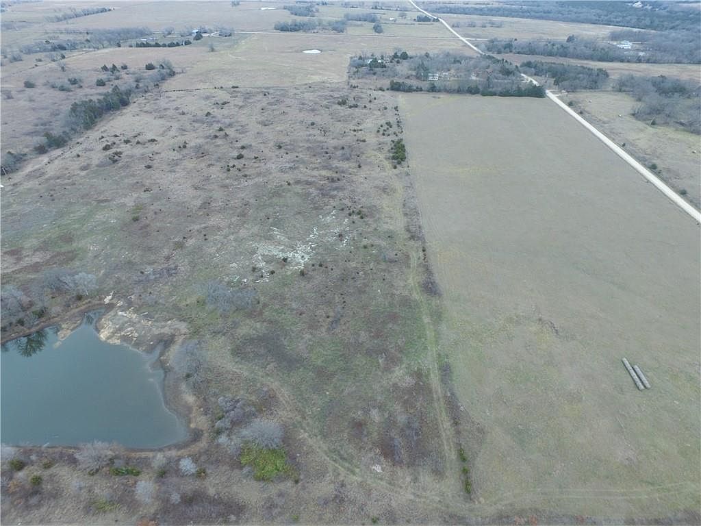 603 105th Hwy, Toronto, KS 66777 | MLS #2524471 | Zillow