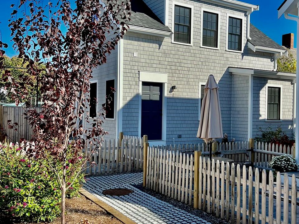 286A Bradford Street UNIT 1, Provincetown, MA 02657 | Zillow
