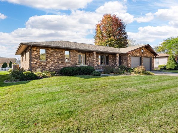 Manchester IA Real Estate - Manchester IA Homes For Sale | Zillow