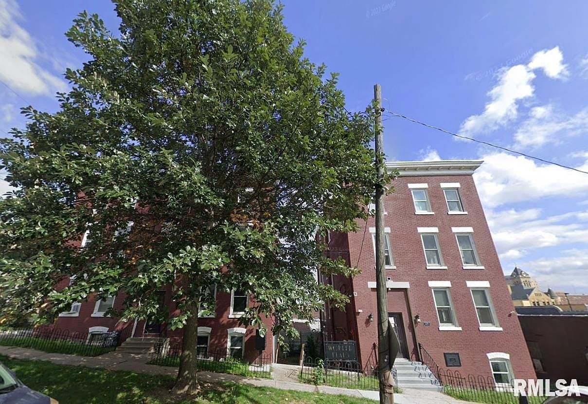515 Ripley St, Davenport, IA 52803 | Zillow
