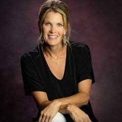 Lisa Renaud - Real Estate Agent in Iowa Falls, IA - Reviews | Zillow