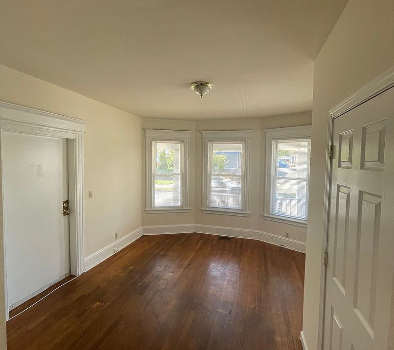Noble Ave. 1024-1026 - 1024-1026 Noble Ave Bridgeport CT | Zillow