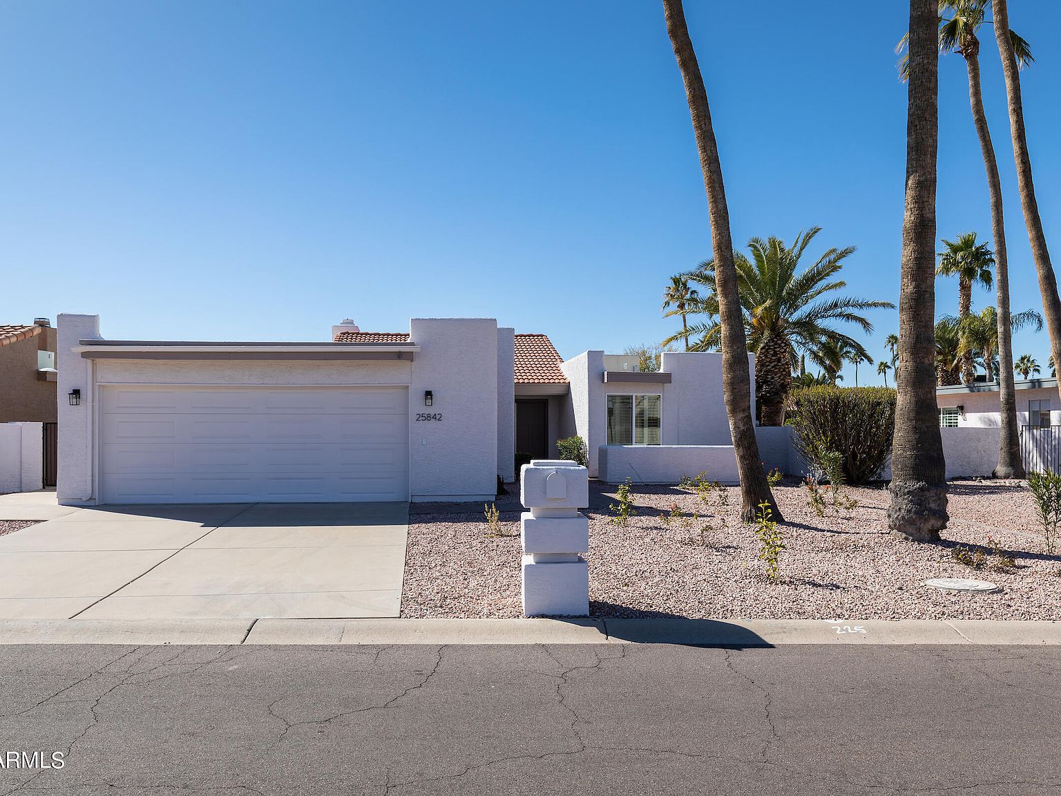 25842 S Howard Dr, Sun Lakes, AZ 85248 | Zillow
