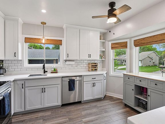 17698 S Shore Ln W, Eden Prairie, MN 55346 | MLS #6728531 | Zillow