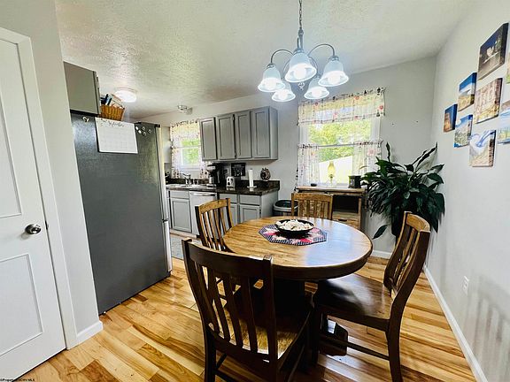 292 Hammond Rd, Fairmont, WV 26554 | MLS #10150934 | Zillow