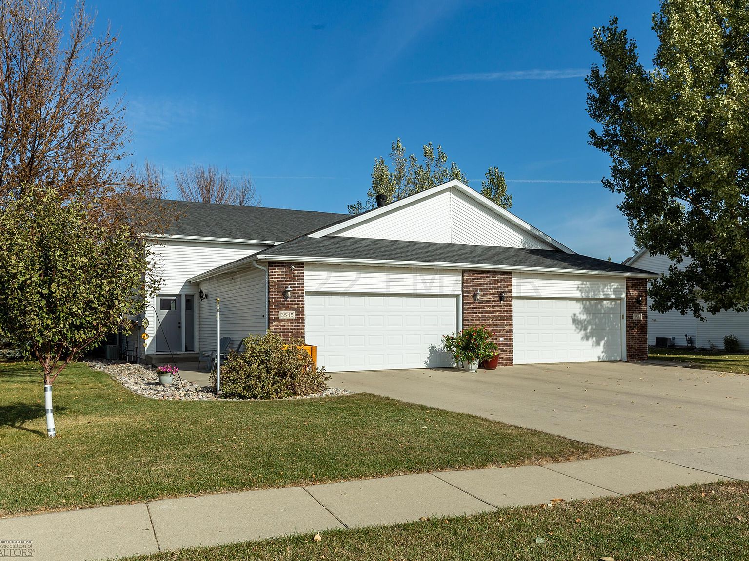 3545 42nd Ave S, Fargo, ND 58104 | Zillow