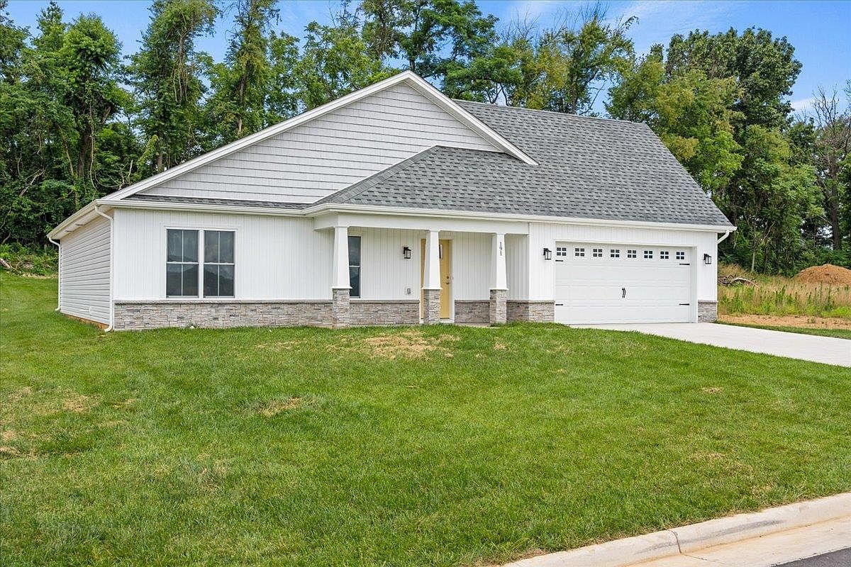 197 Lindburgh Dr, Waynesboro, VA 22980 | MLS #648130 | Zillow